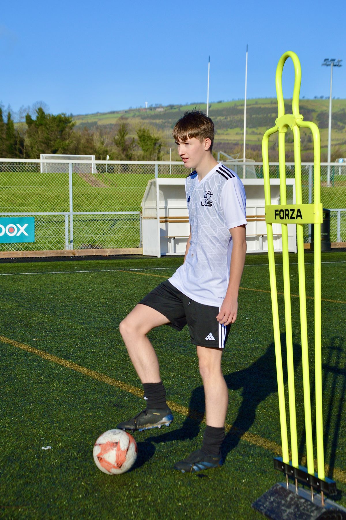 Football Performance Programme - LLS ONLINE | SIXTH FORM SPORTS COURSES
